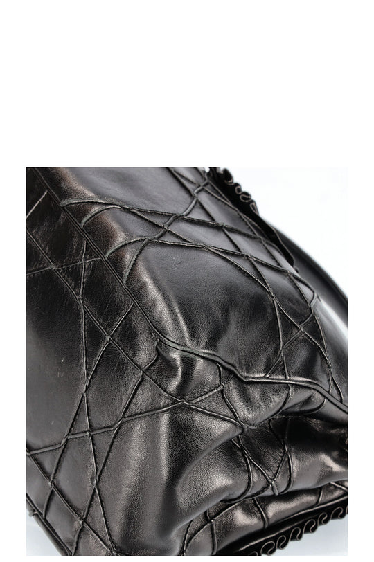 CHRISTIAN DIOR New Lock Ruffle Flap Bag Black – REAWAKE